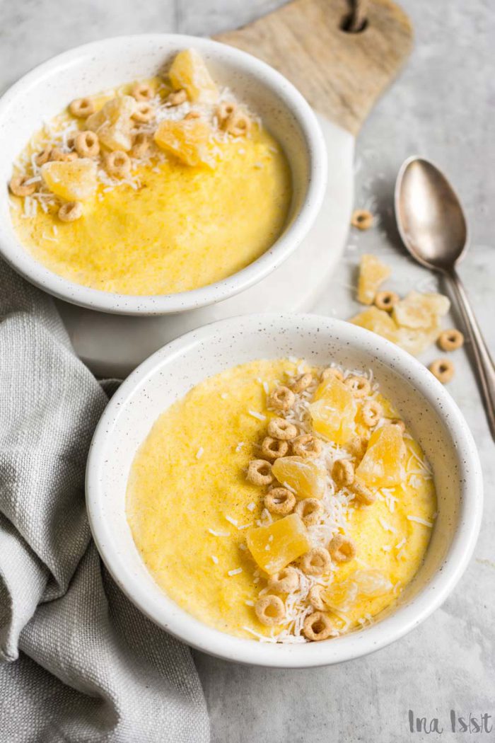 Mais-Grießbrei mit Kokos | glutenfrei & laktosefrei - Ina Isst