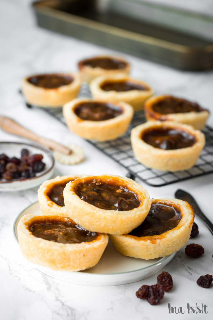 Renelle's Raisin Butter Tarts: Kanadische Rosinen Törtchen - Ina Isst